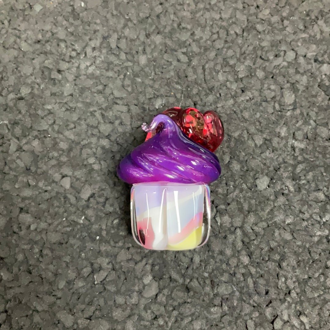 Bambi Glass Cupcake Pendant – Goodiesheady