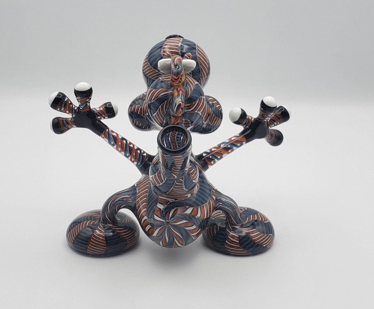 MIKE LEE x BEN BIRNEY - Yoshi – Goodiesheady